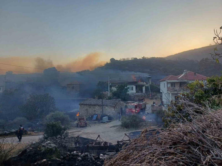 Manisa Salihli’deki orman yangını kontrol altına alındı Manisa Salihli’deki orman yangını kontrol altına alındı