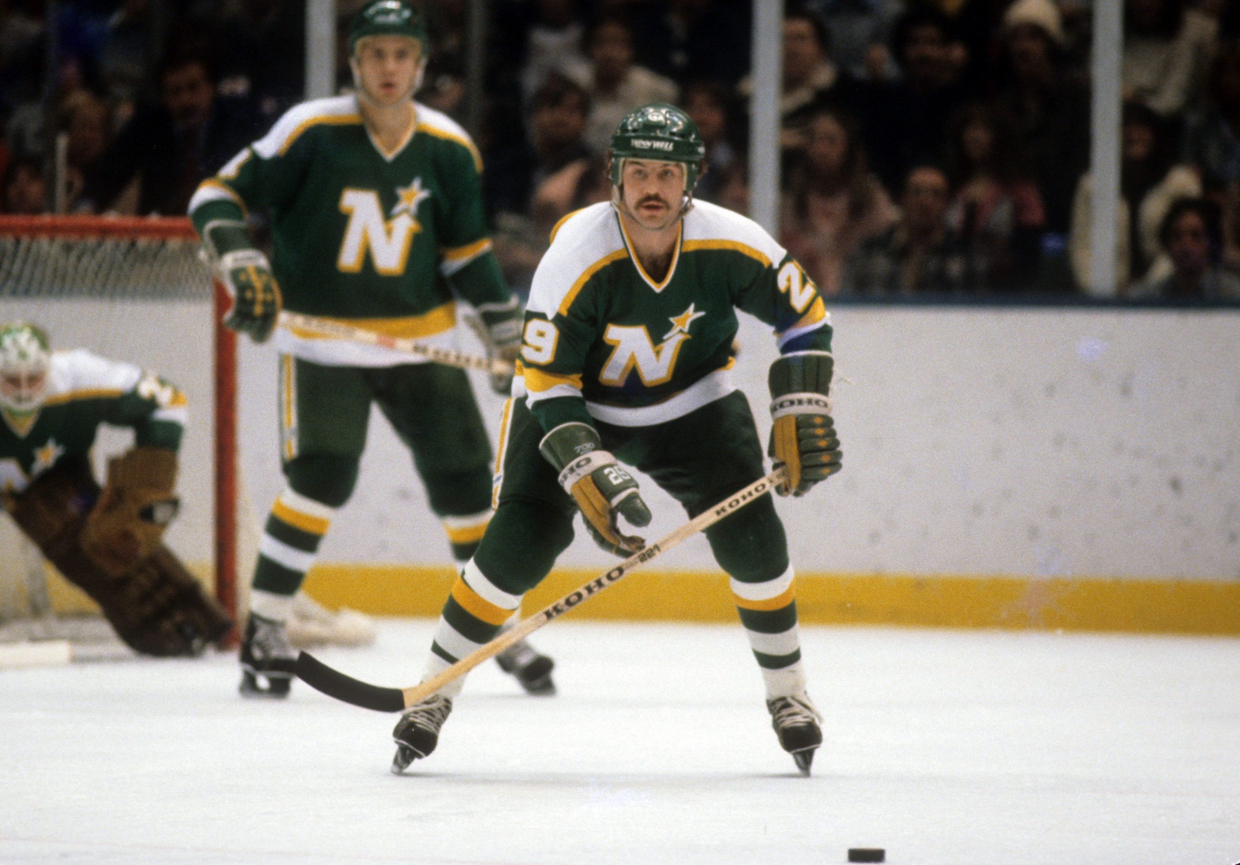 Which defunct sports teams had the best uniforms?