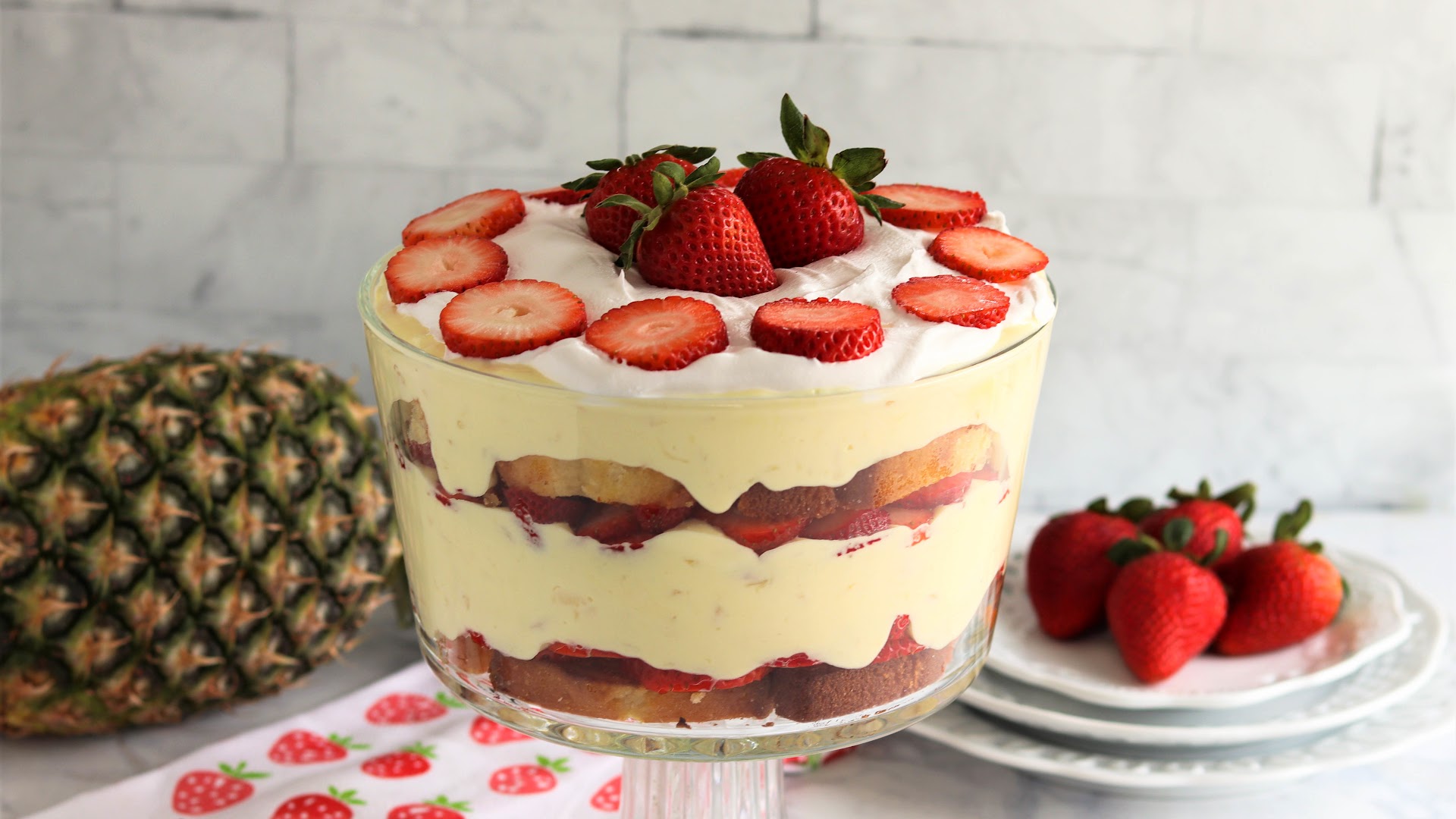 You Can Never Go Wrong When You Serve A Trifle - Danielle's Strawberry ...