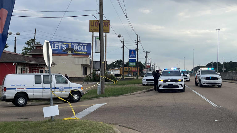 JPD has suspect in custody after body found in parking lot of Jackson ... JPD has suspect in custody after body found in parking lot of Jackson ...