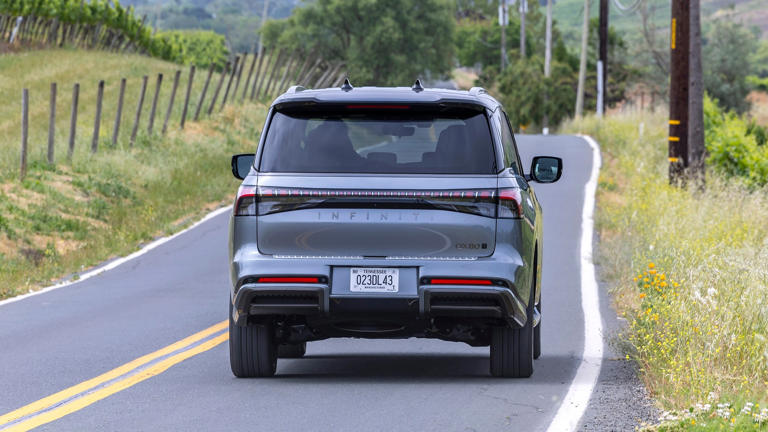 First Drive: Infiniti’s Renaissance Rides on the 2025 QX80