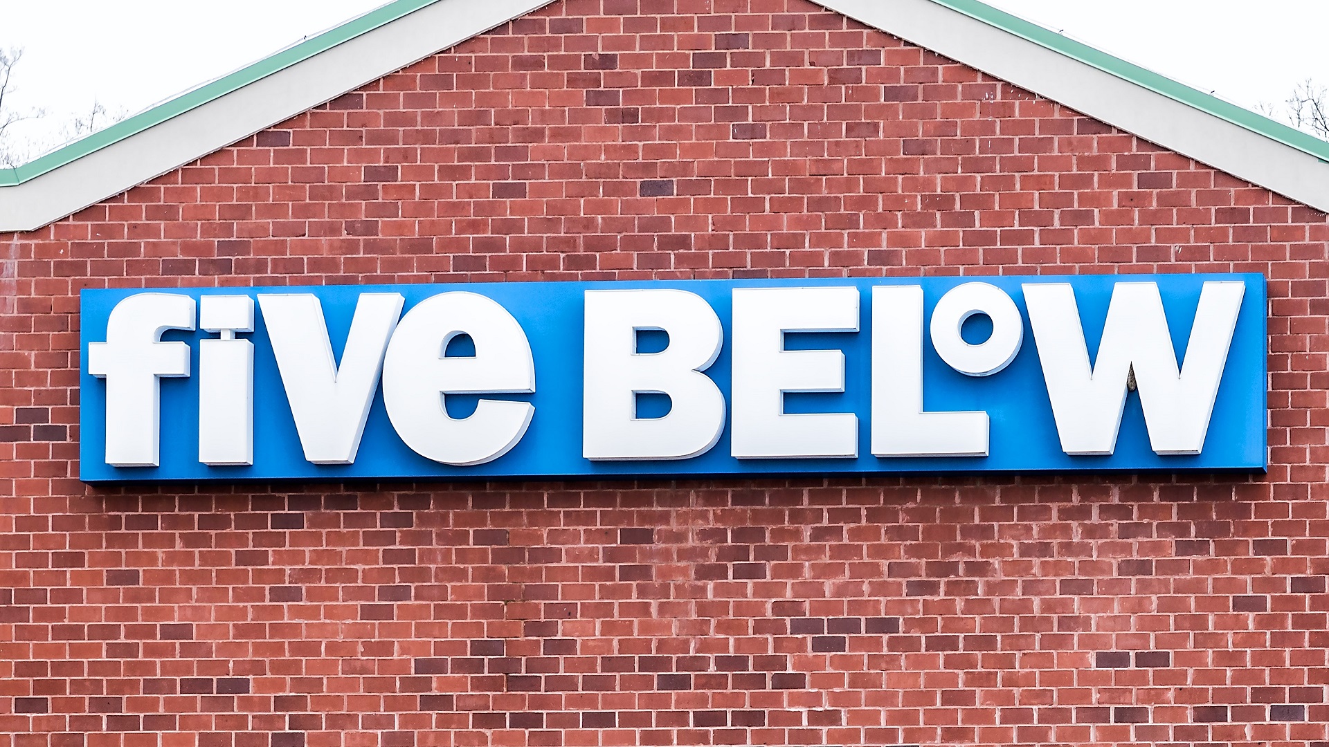 7 Little Luxuries To Buy at Five Below This July