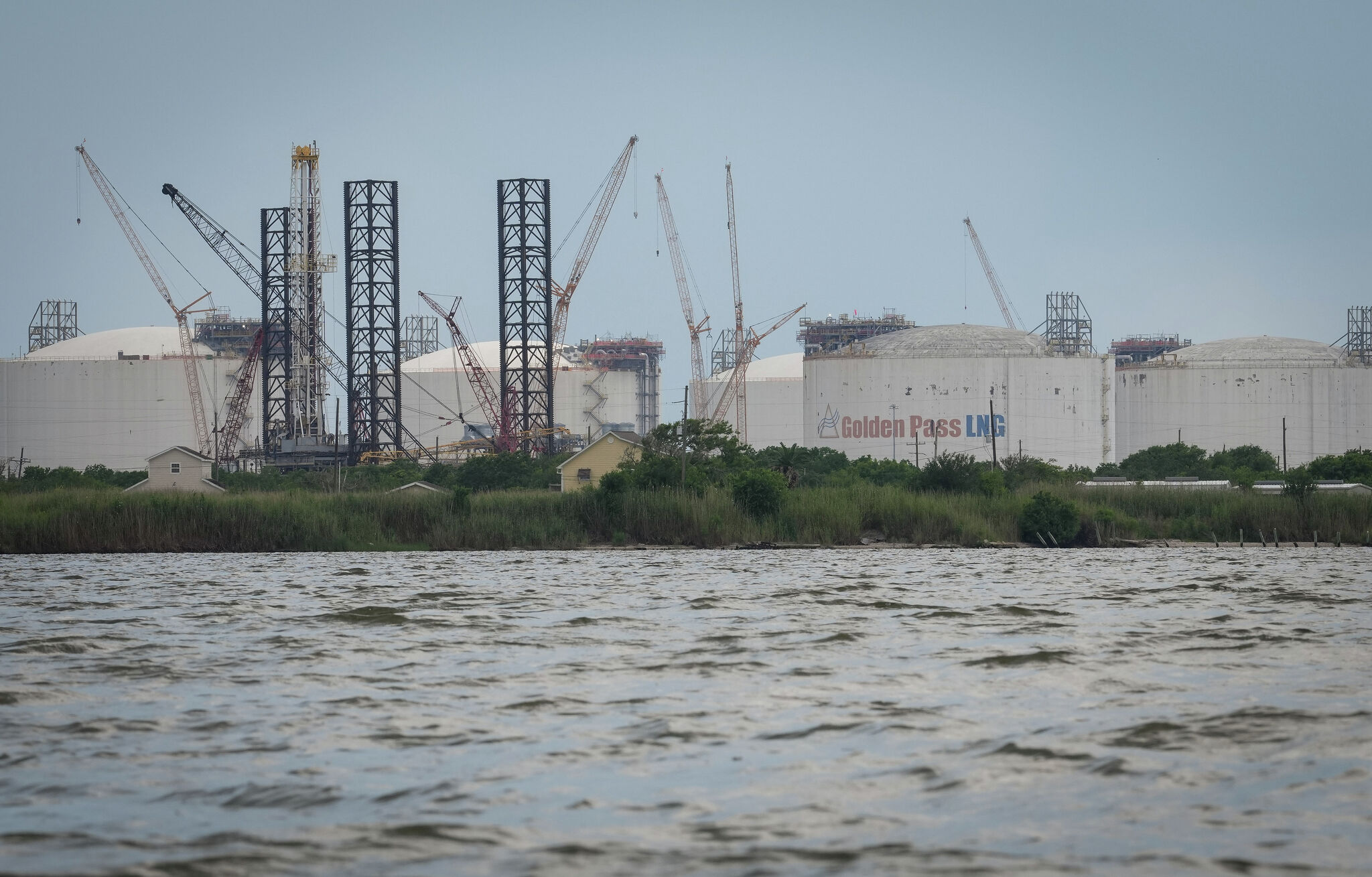 Golden Pass LNG asks feds for another three years to finish big export ...