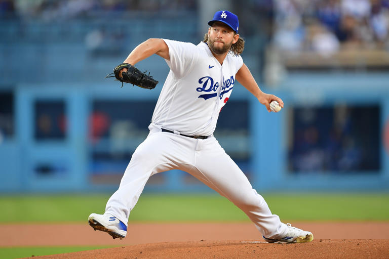 Dodgers temporarily shut down Clayton Kershaw Dodgers temporarily shut down Clayton Kershaw