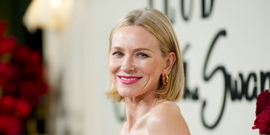 Naomi Watts Started Menopause At 36 Years Old. Here's What She Wants ...