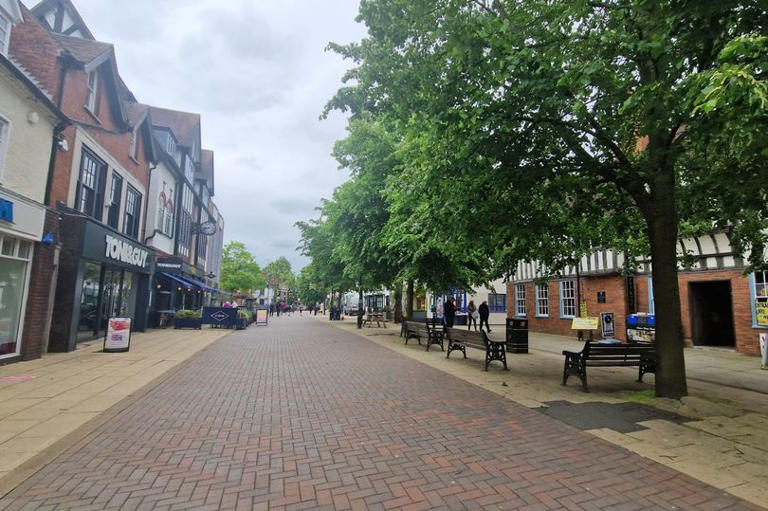 Solihull town centre to get two new apartments above shops