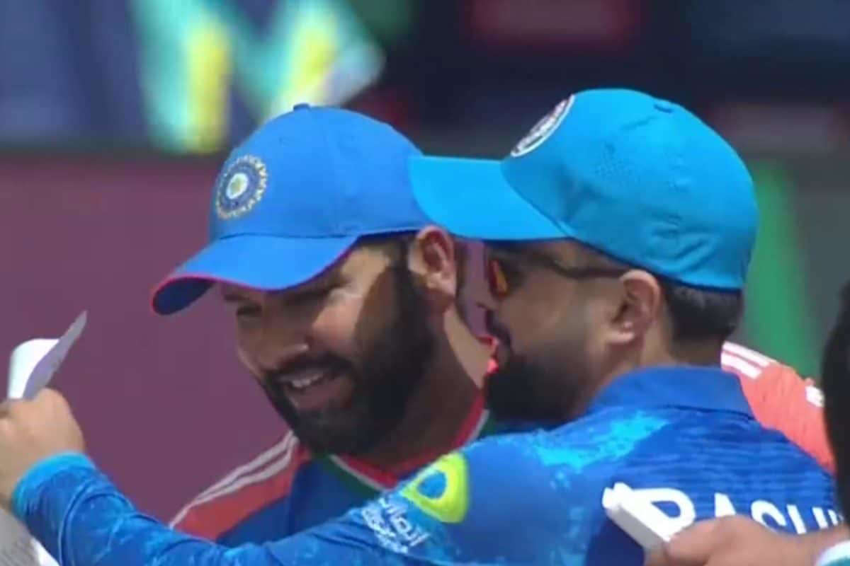 'Bambai se Aaya Mera Dost': Rashid Khan Shares Picture With Rohit ... 'Bambai se Aaya Mera Dost': Rashid Khan Shares Picture With Rohit ...