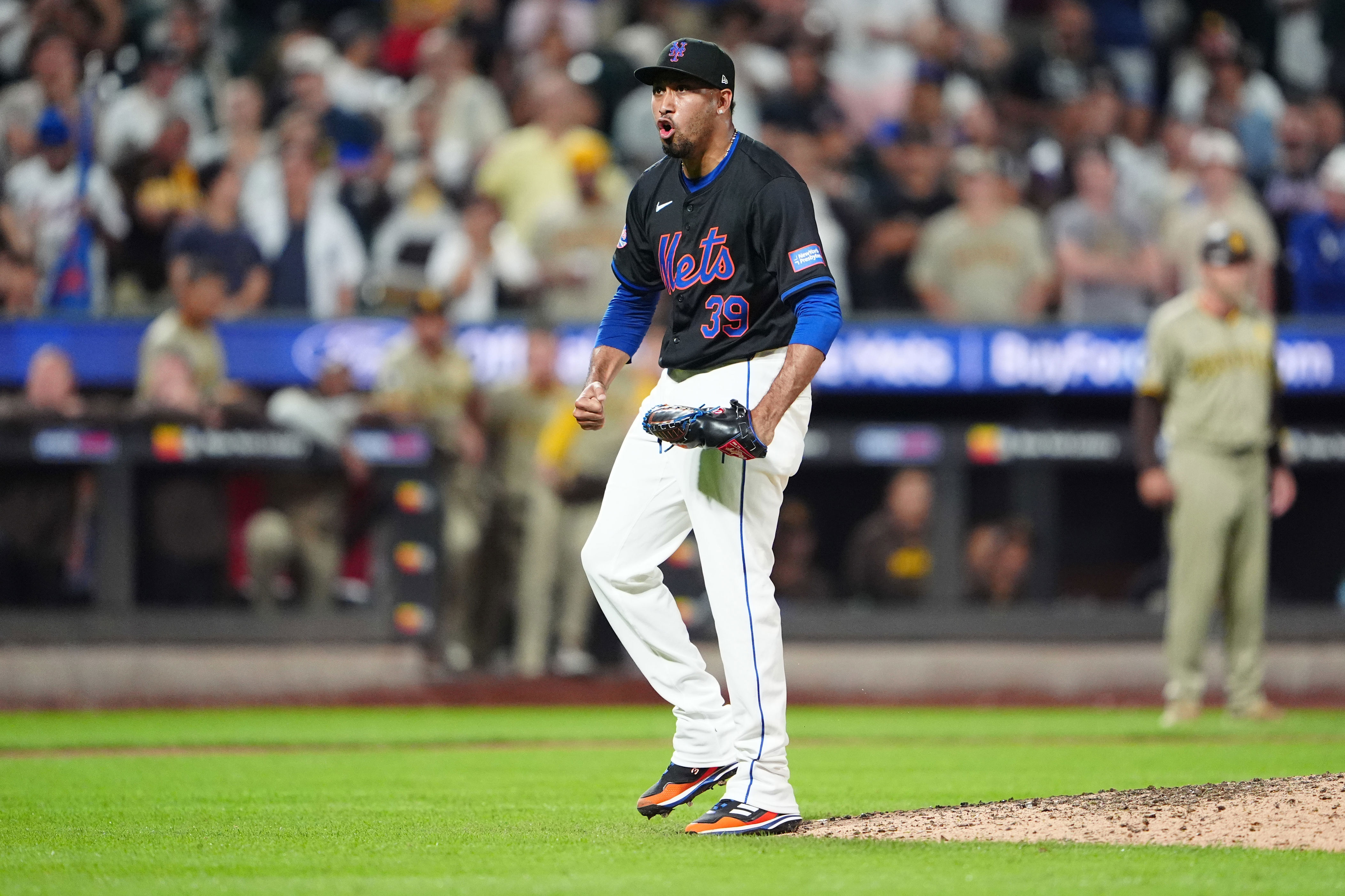 Ranking MLB’s top 10 relievers entering the 2025 season