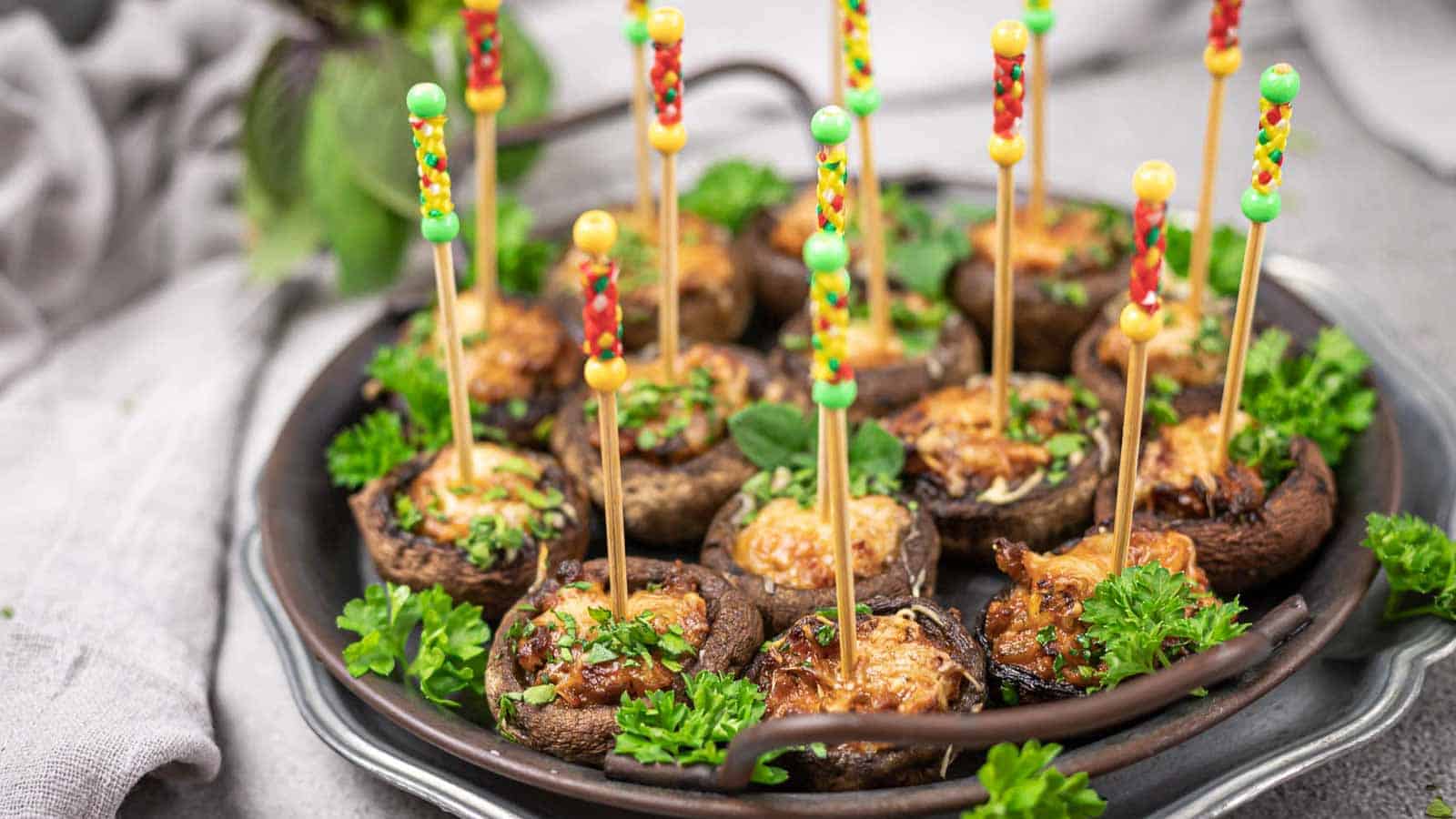 Finger foods that disappear fast—29 that work