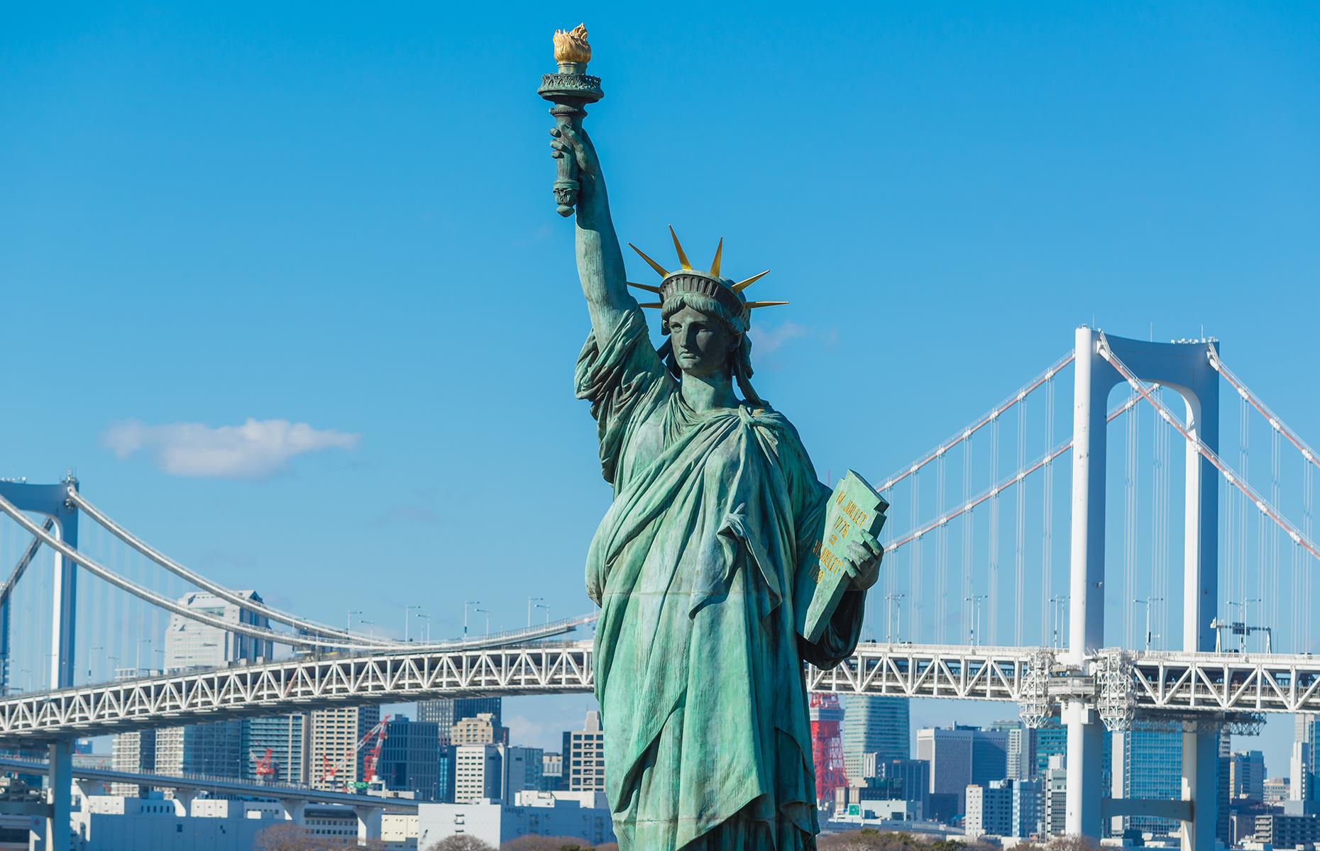 31 Surprising Copycat Landmarks In Completely Unexpected Locations