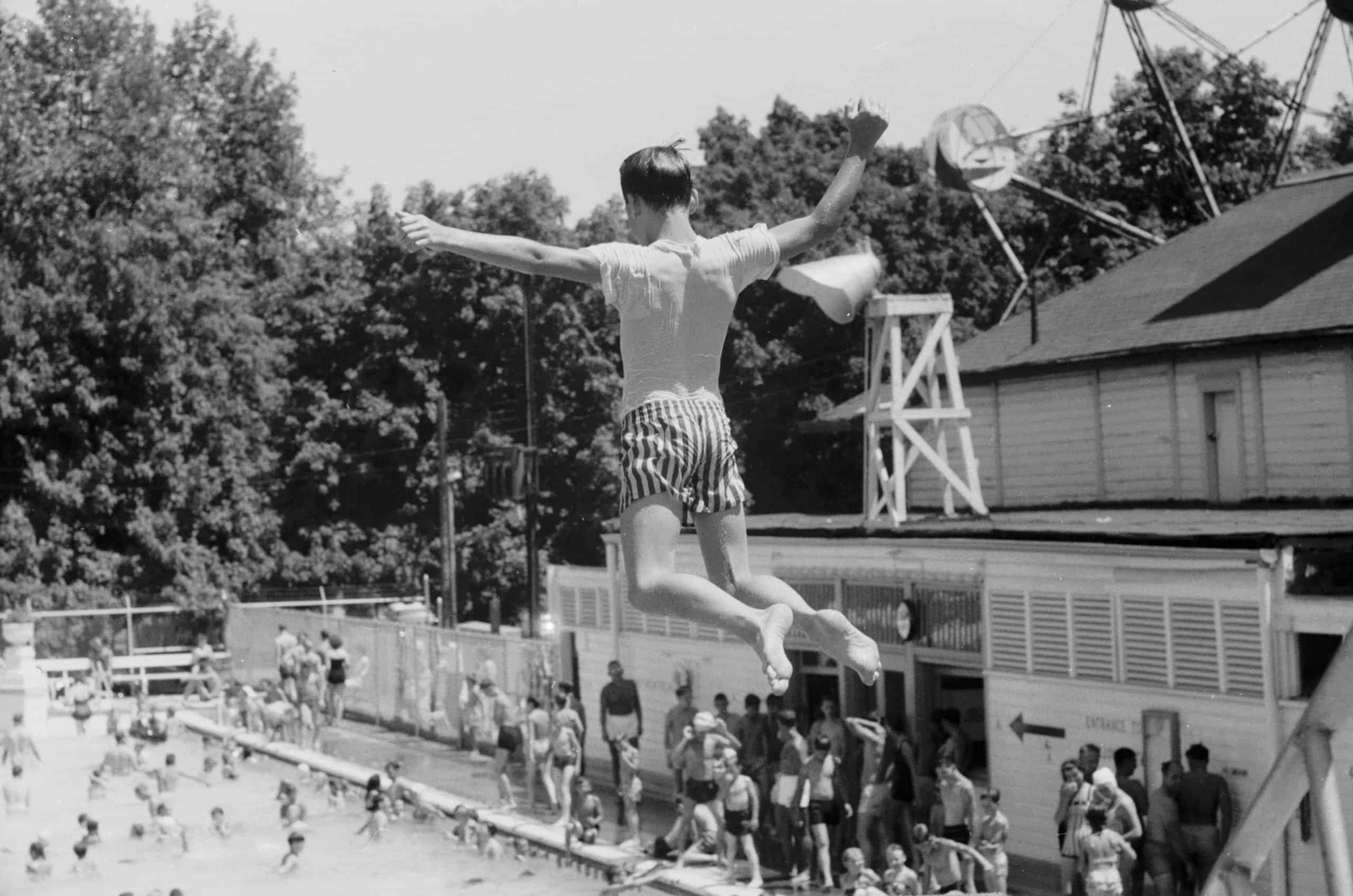 Timeless memories of the 1950s captured in beautiful images