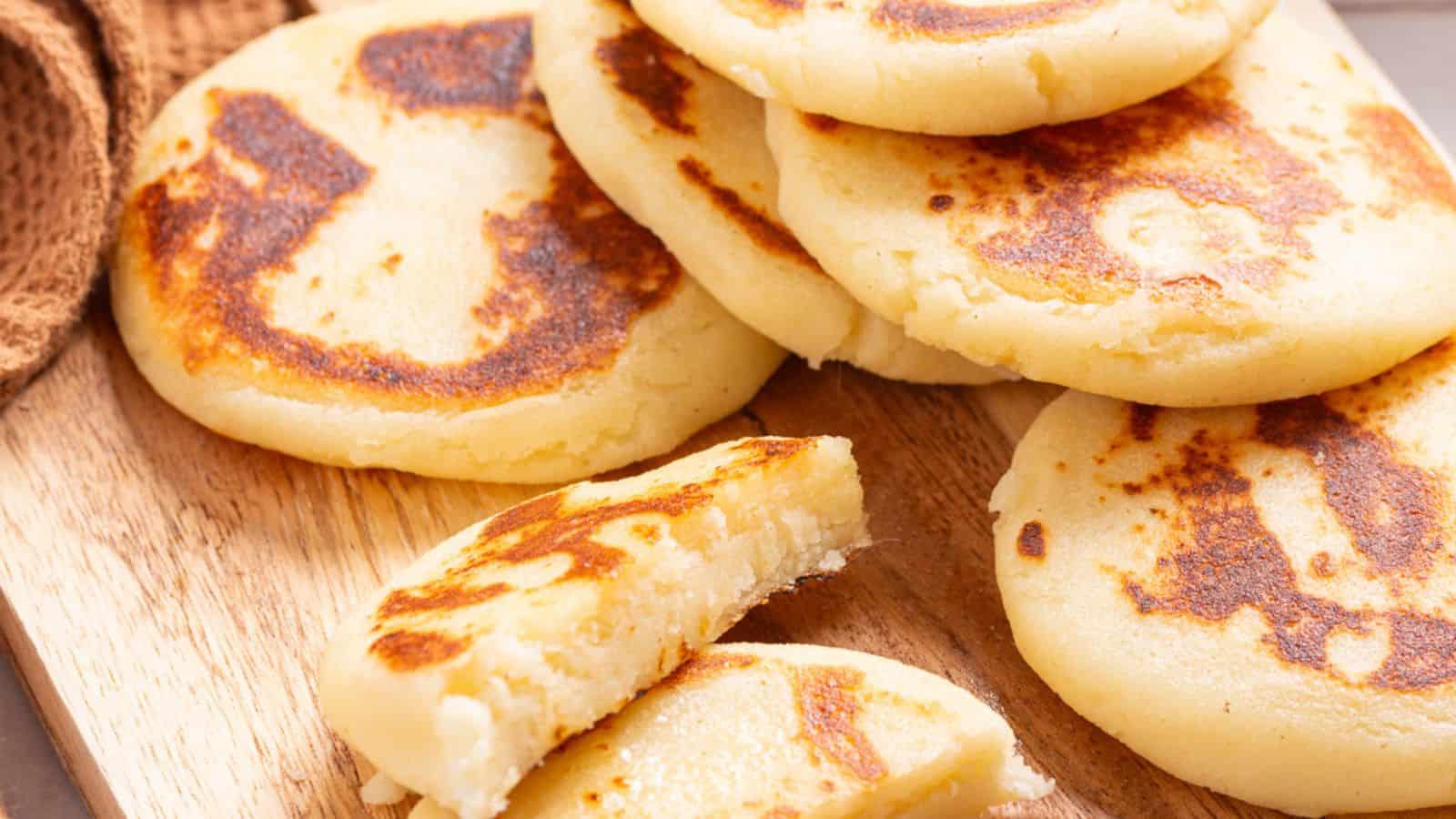Simple starters that make the whole meal feel complete (24 recipes)