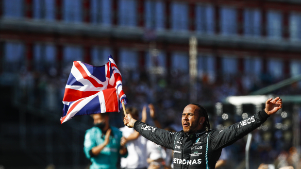 Lewis Hamilton handed early blow as Charles Leclerc steals Ferrari march