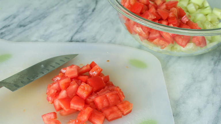 A Delicious Summer Meal! Pami's Chunky Chopped Salad