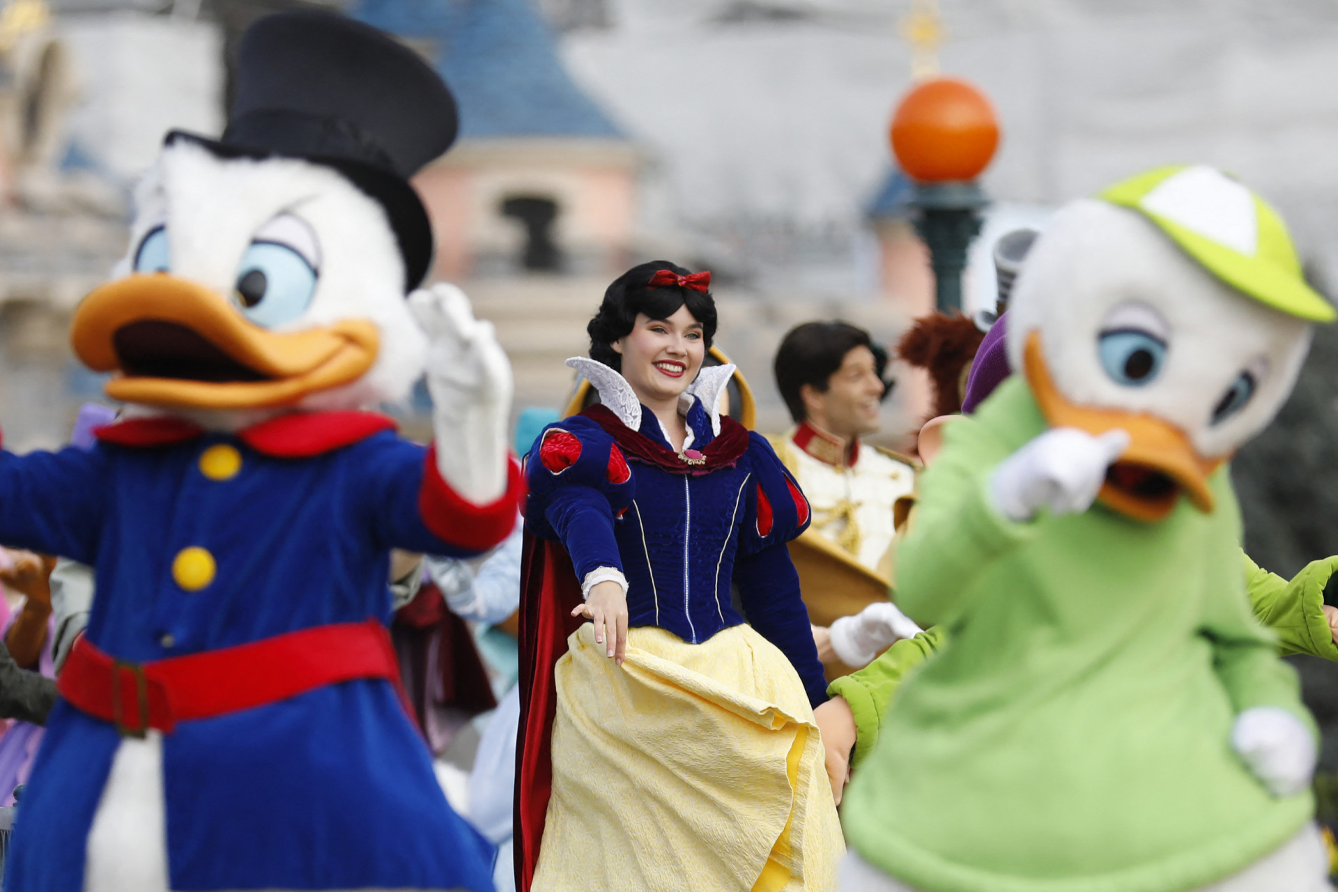 Things you should never do at Disney parks