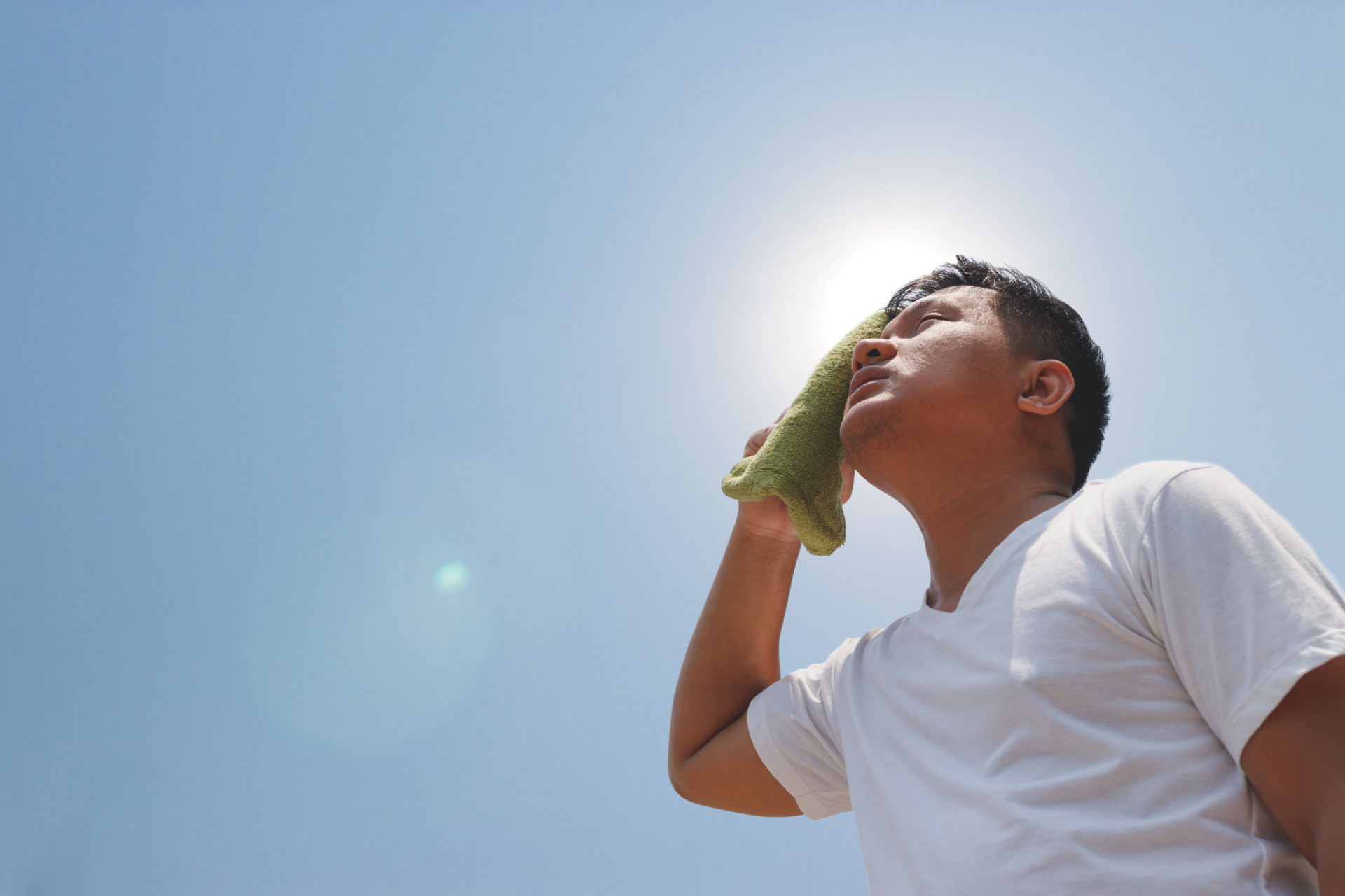 Why you wake up with dry mouth (and what to do)
