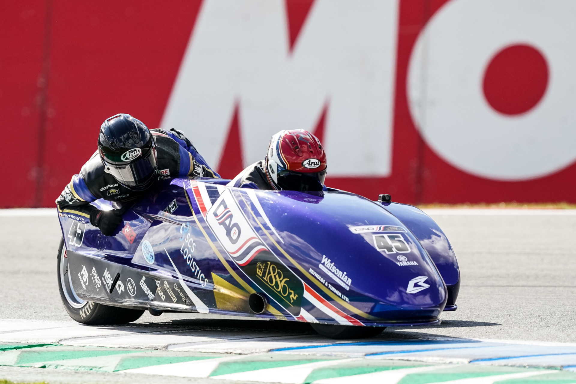 Unterwegs auf drei Rädern: Die Geschichte des Beiwagens