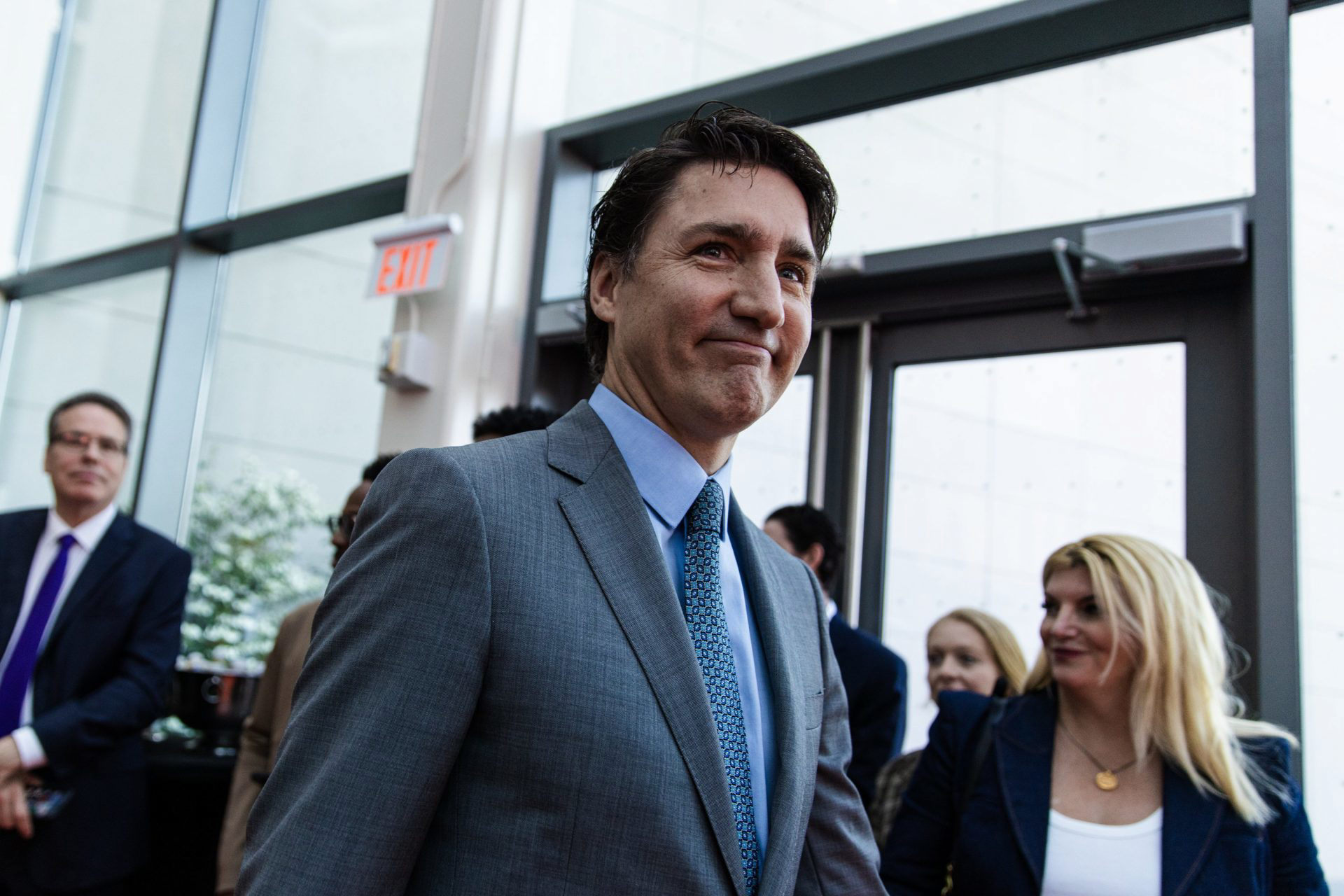 Conservatives continue hold a major lead over Trudeau as Canada turns ... Conservatives continue hold a major lead over Trudeau as Canada turns ...