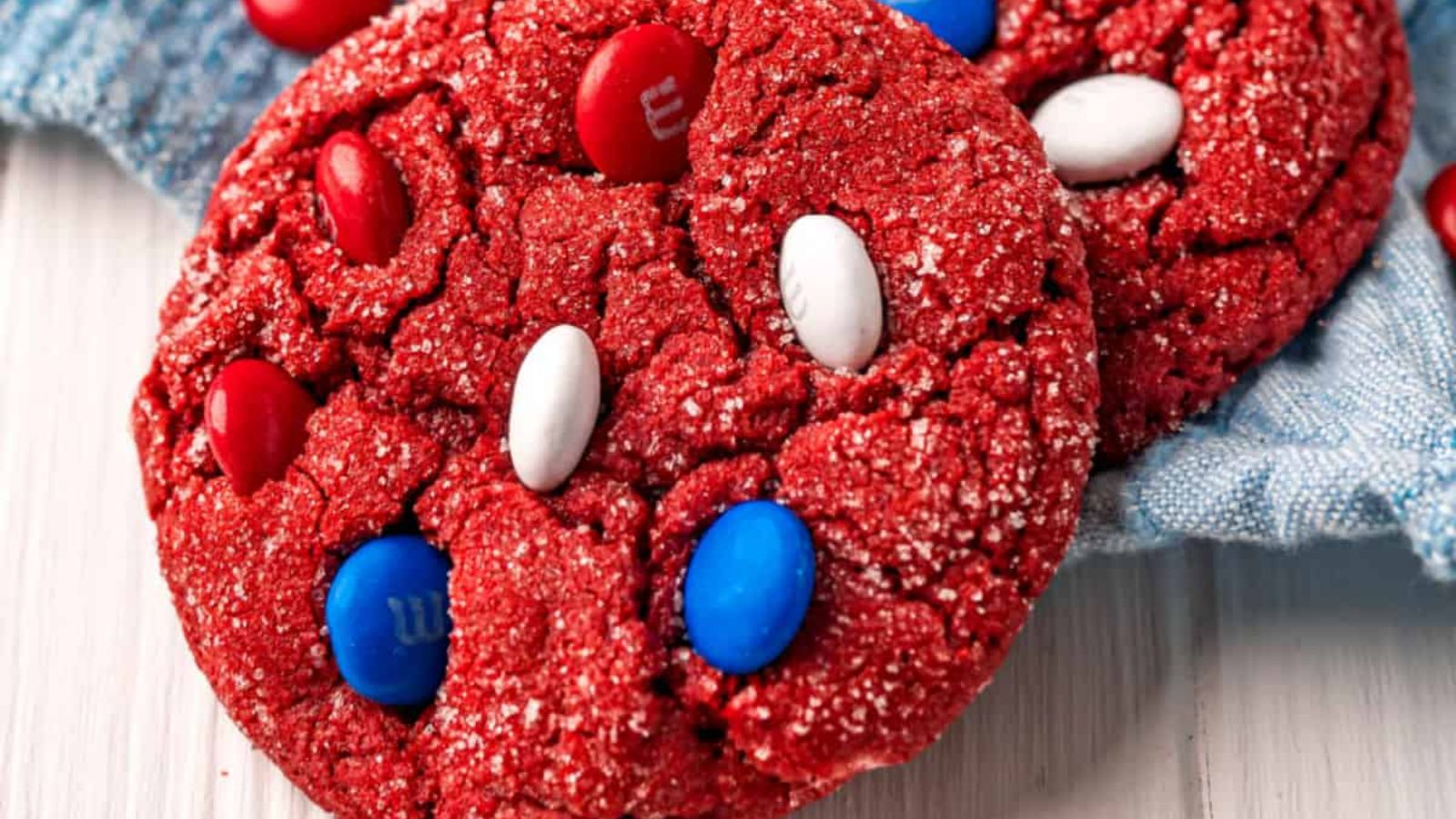 22 red velvet desserts that turn every occasion into something special