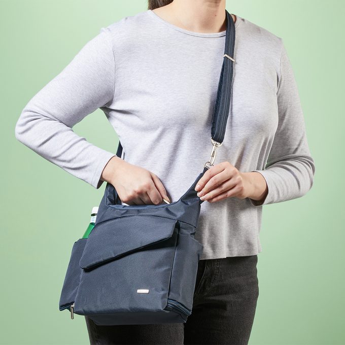 We took a box cutter to the 11 best anti-theft bags, slings and ...
