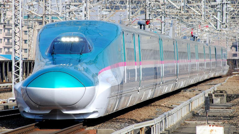 India’s First Bullet Train To Run Soon, Railway Minister Ashwini ...