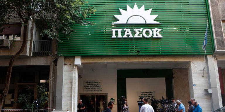 Παραστατίδης για αιώνιους φοιτητές: Ο κ. Μητσοτάκης έπαθε ΠΑΣΟΚ