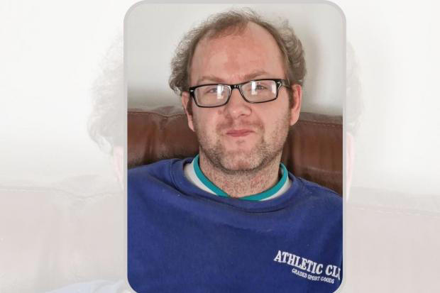 Police issue appeal over missing Wrexham man Police issue appeal over missing Wrexham man