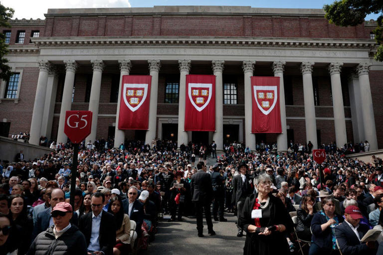 International universities are trying to poach Harvard students with ...