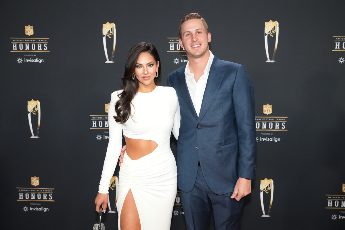 Jared Goff's Model Wife Shares 5 Jaw-Dropping Swimsuit Photos