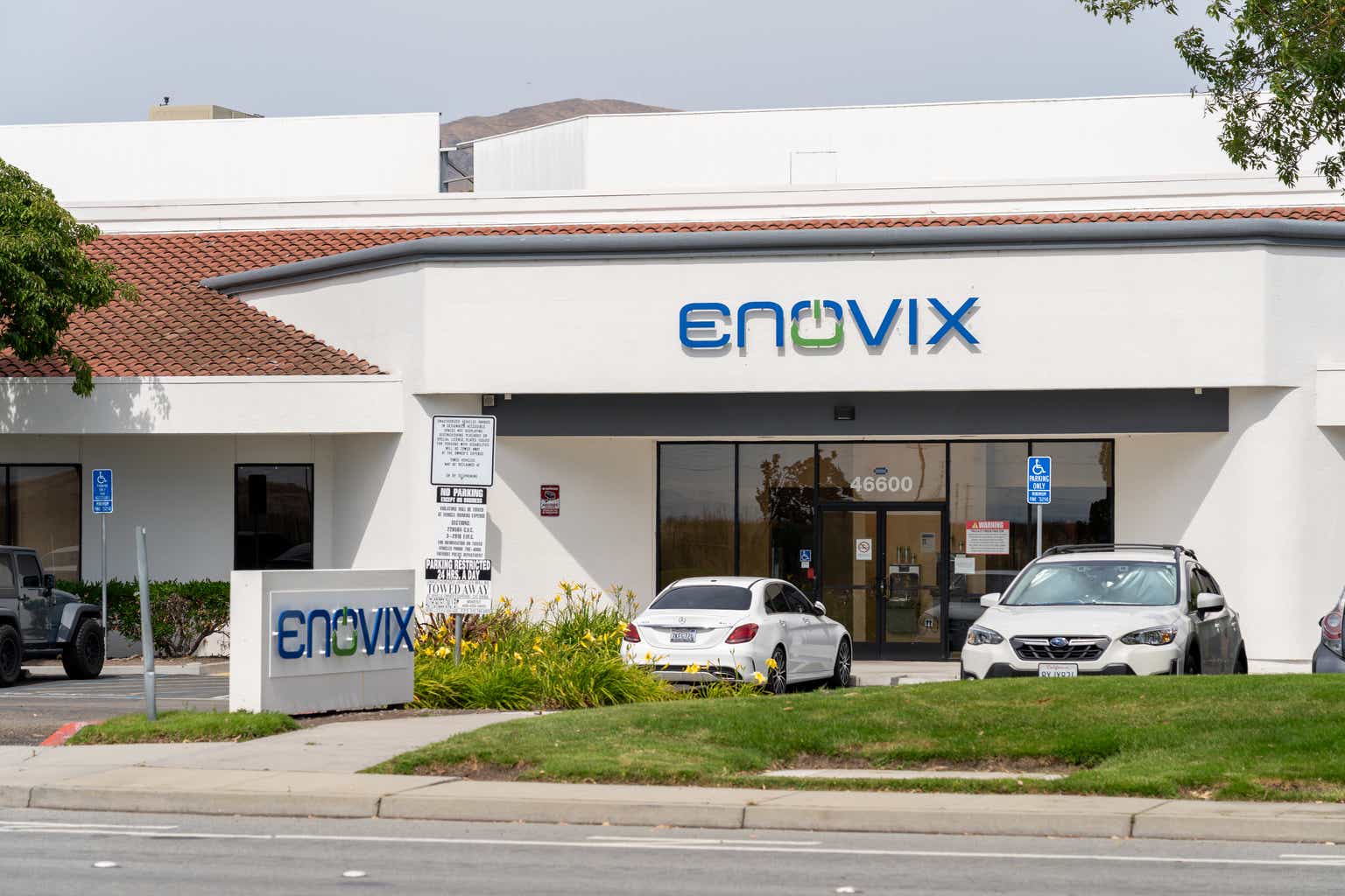 Enovix stock down amid news on pricing of $300M senior notes due 2030