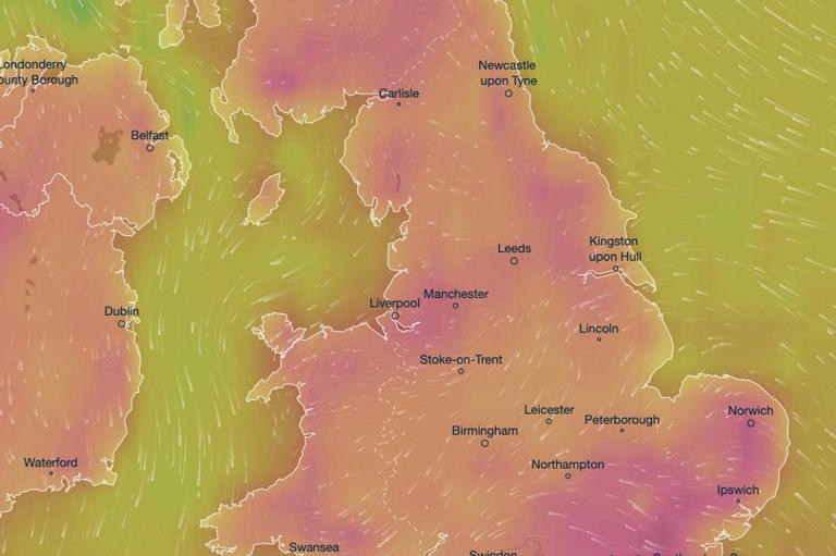 Britain braced for 30C heatwave blast from Europe as weather maps turn red Britain braced for 30C heatwave blast from Europe as weather maps turn red
