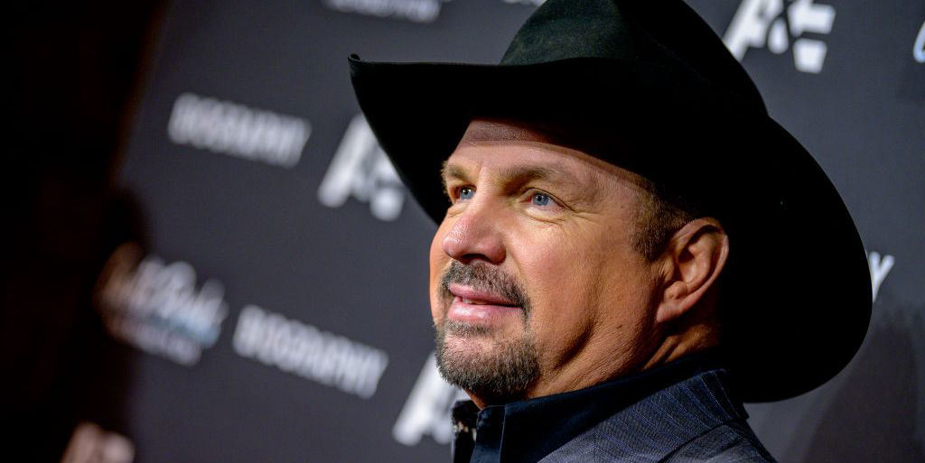 Garth Brooks Says He's Garth Brooks Says He's
