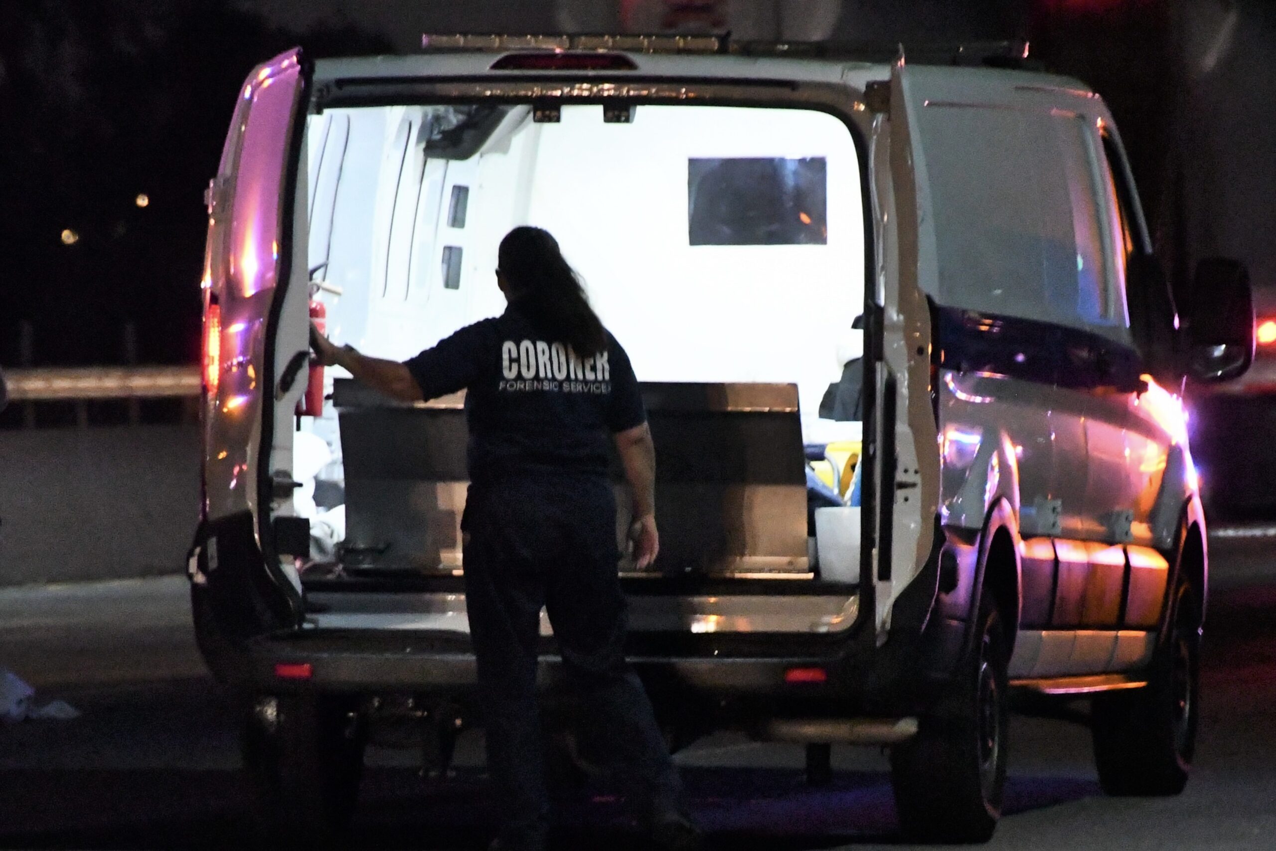 1 killed in multi-vehicle crash on 210 Freeway