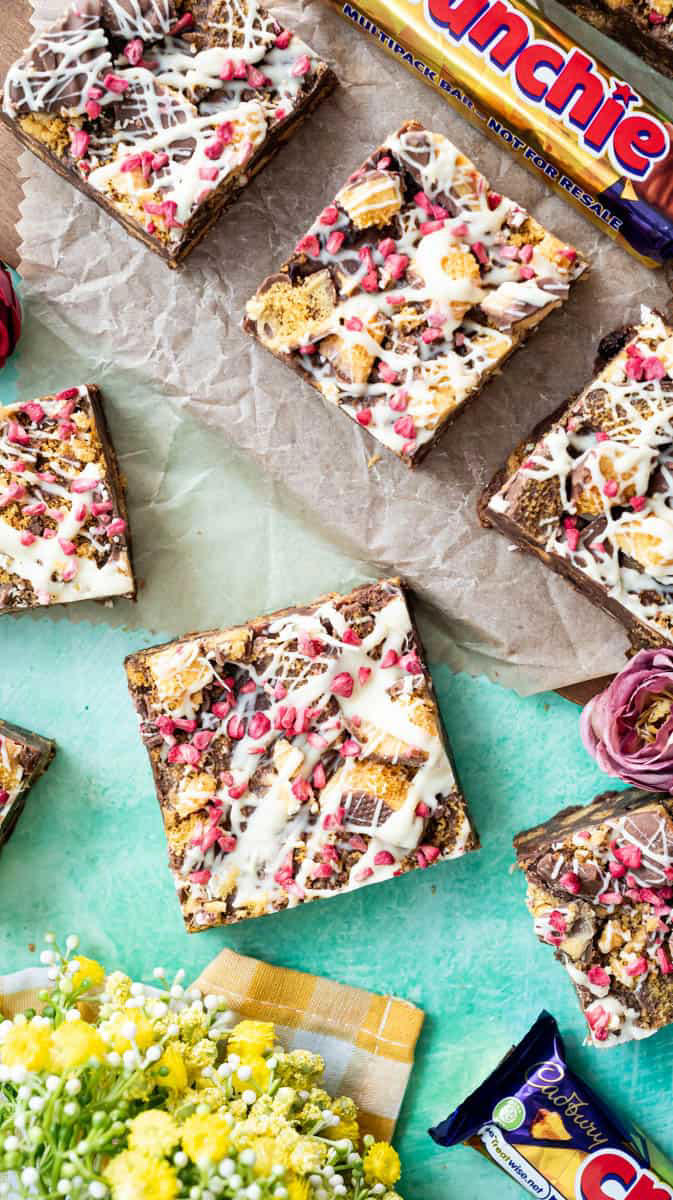 Easy No-Bake Crunchie Tiffin - Honeycomb Fridge Cake