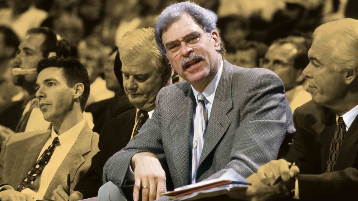 "It was a team that broke the barriers" - Phil Jackson knew his second ...