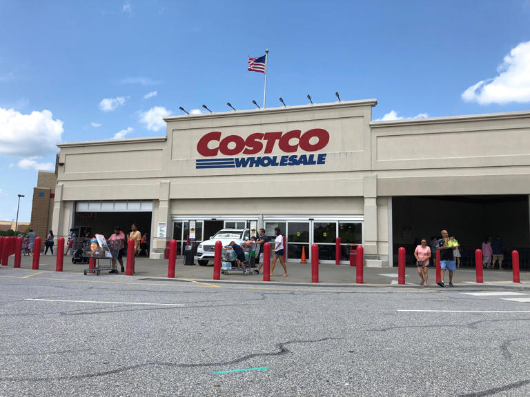 Salmonella concerns spark lawsuit against Costco