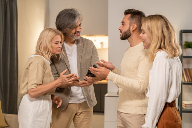 How To Effectively Defuse An Argument With Your Family