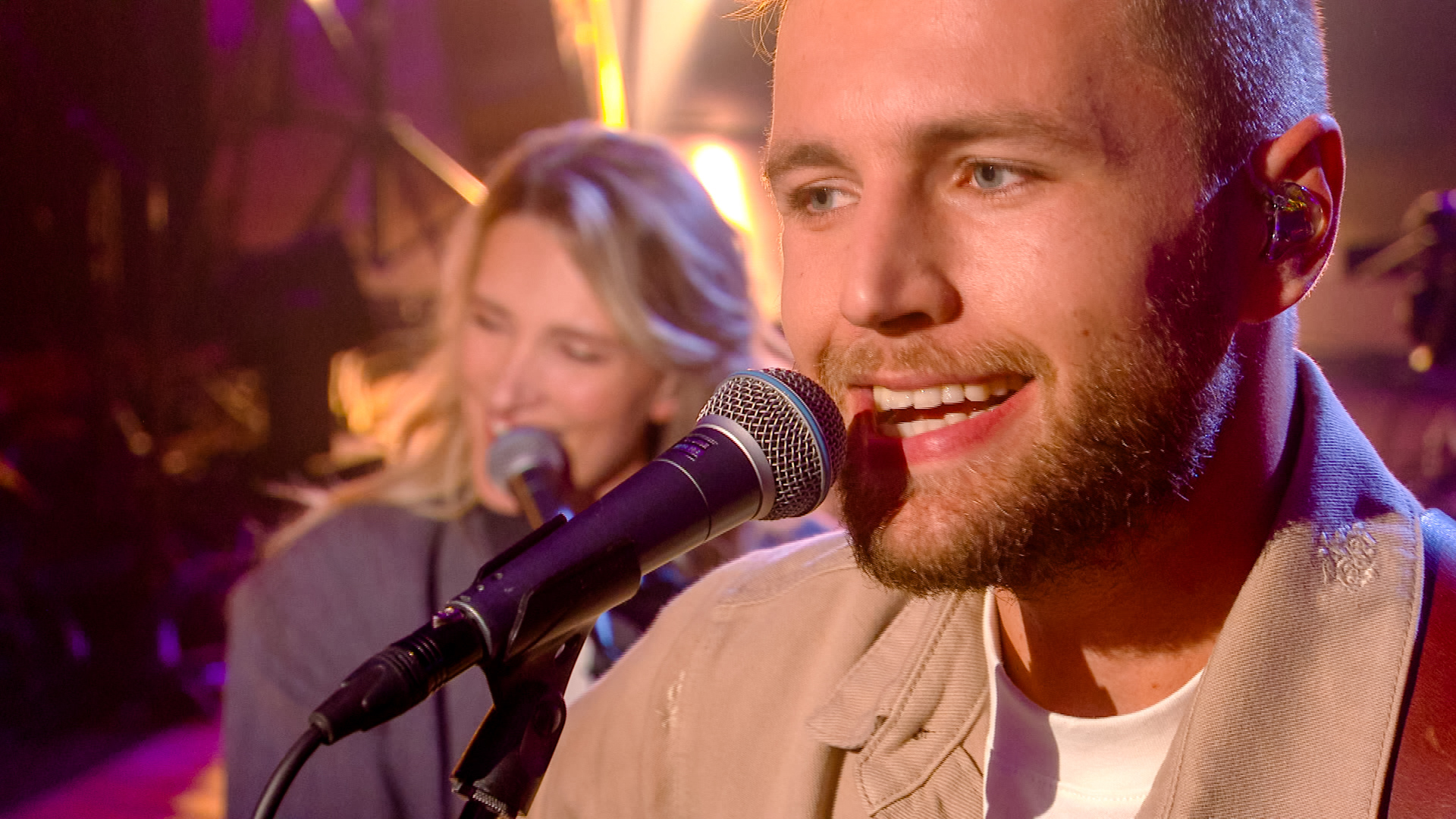 Red light therapy: its benefits, side effects, and uses