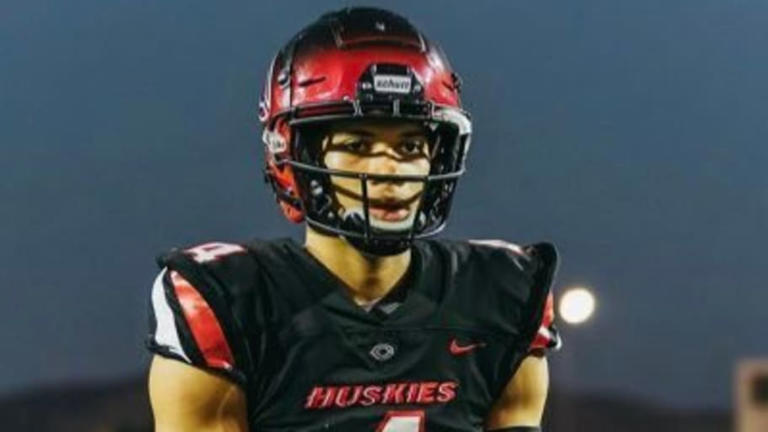 'Follow These Greats!' Five-Star Texas A&M QB Commit Husan Longstreet ... 'Follow These Greats!' Five-Star Texas A&M QB Commit Husan Longstreet ...