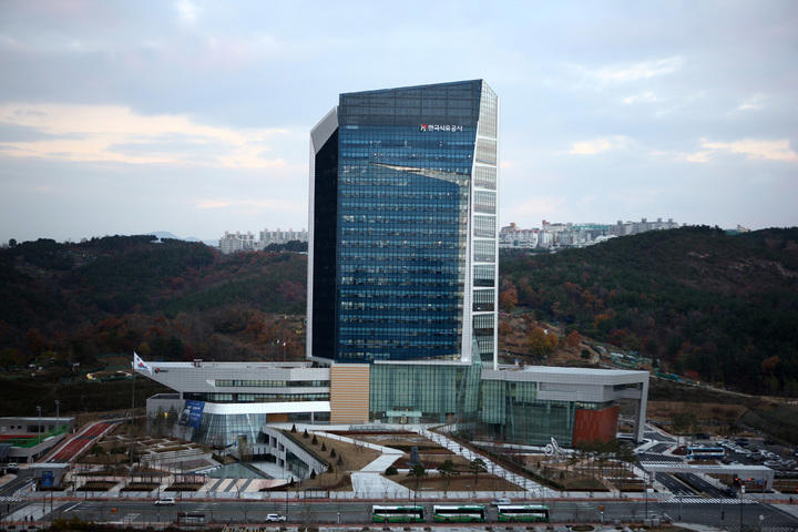 손주석 석유公 사장, 미국산 원유 210만배럴 입고현장 점검