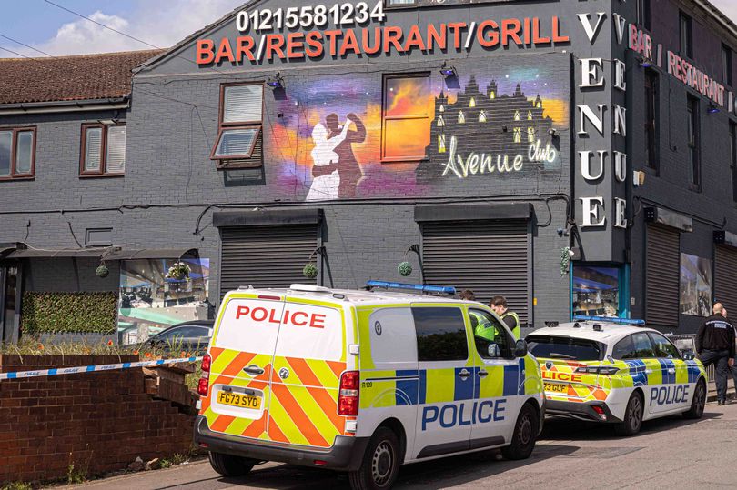 Police attempt to block new club opening at scene of shooting