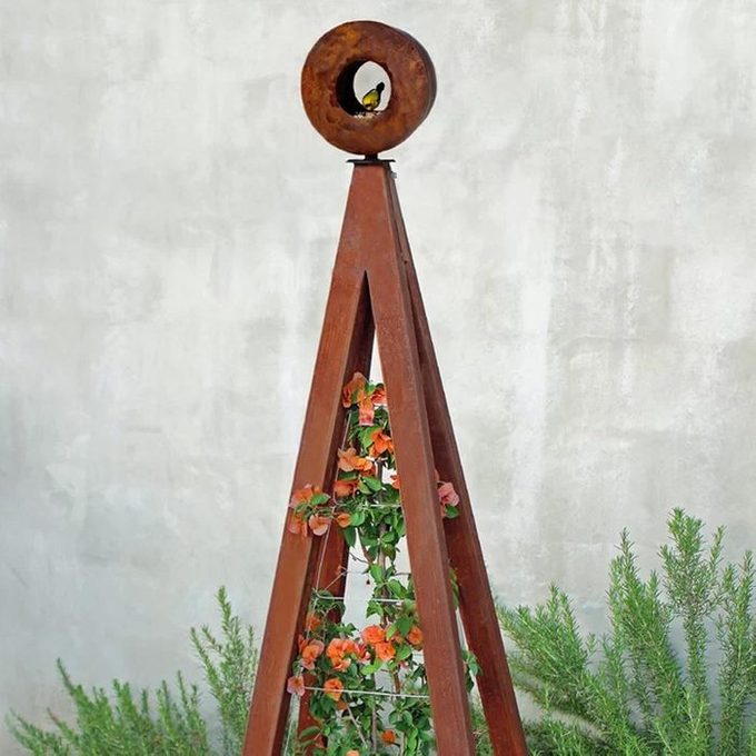 17 Yard Art Ideas to Elevate Your Outdoor Space