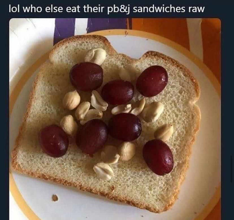 26 Cringe Pics That'll Make You Throw You Phone Into The Nearest Body ...