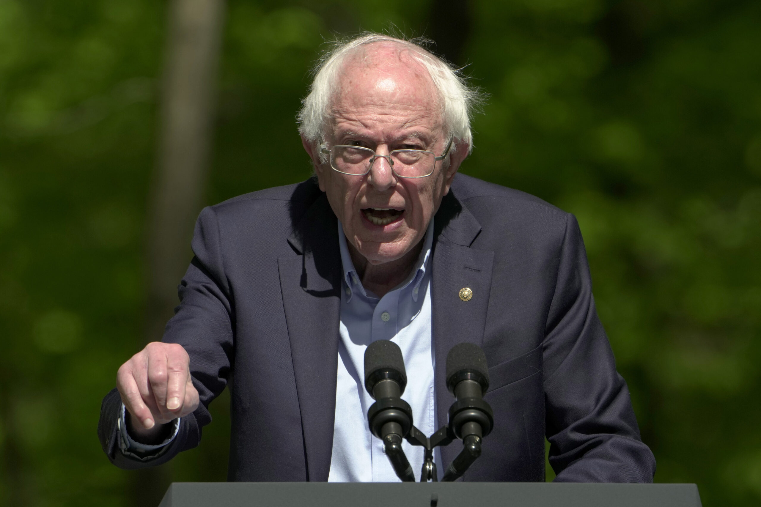 ‘That’s authoritarianism’: Bernie Sanders rips Trump’s son-in-law ...