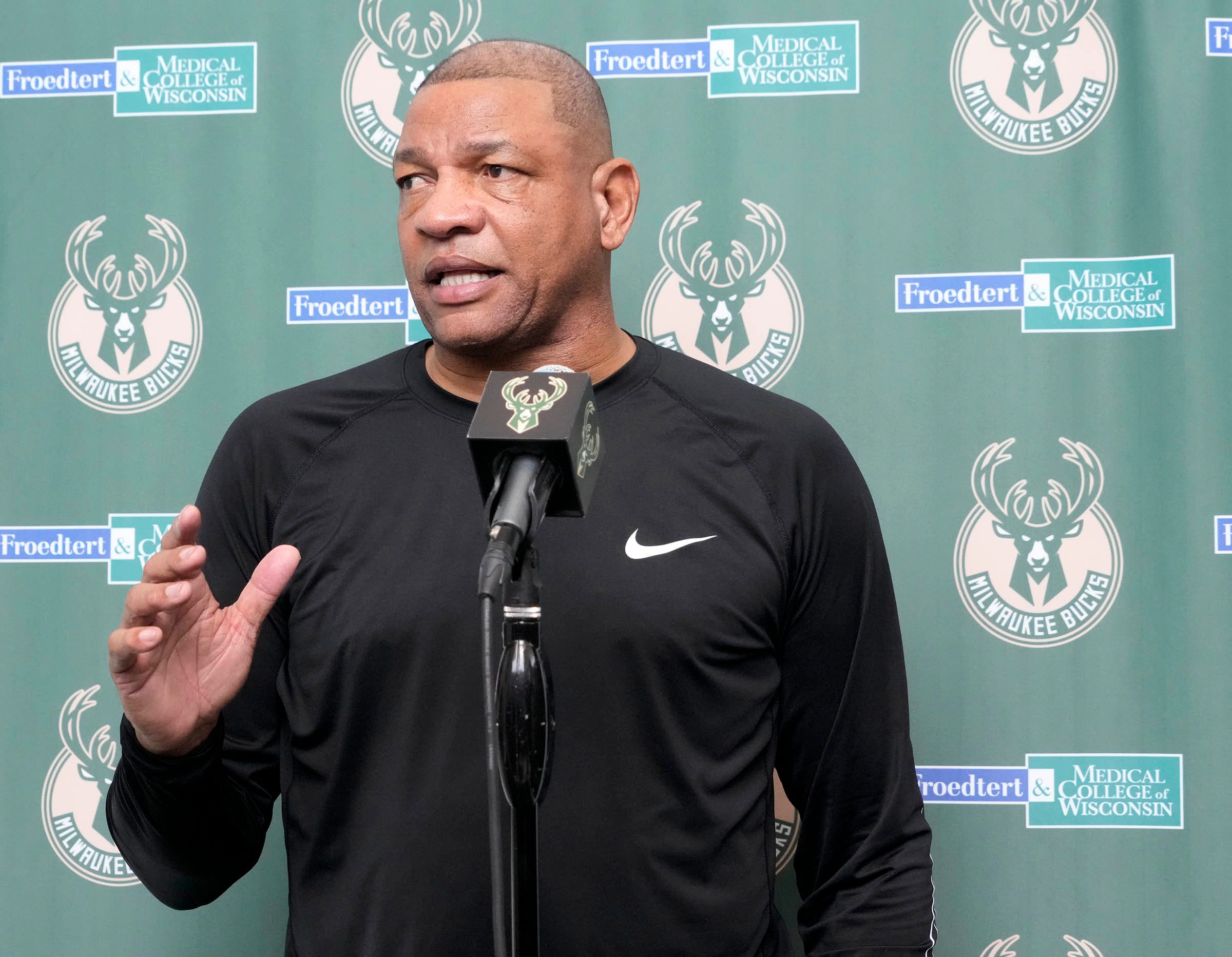 Milwaukee Bucks injury report during the 2024-25 NBA season