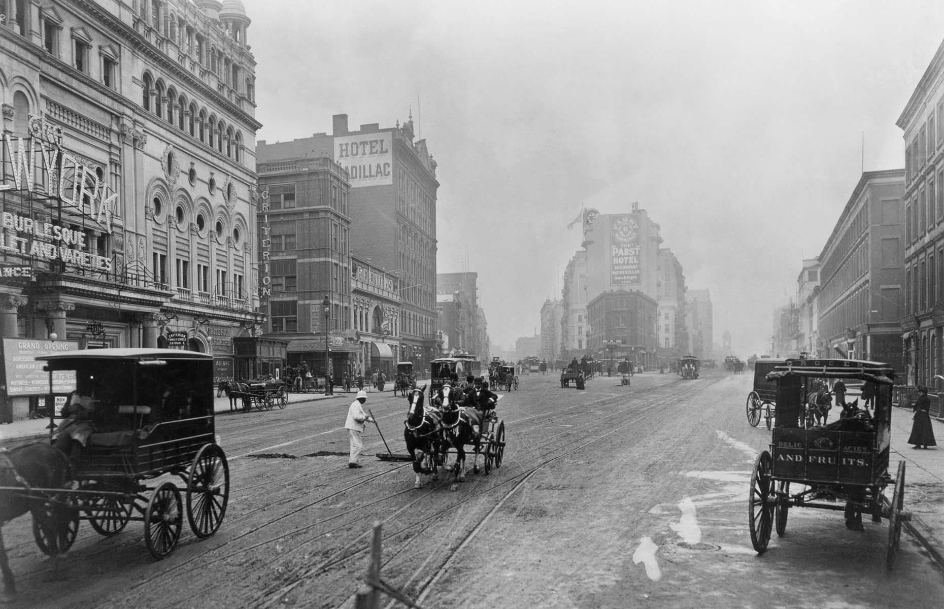 What the world's most famous cities looked like a century ago