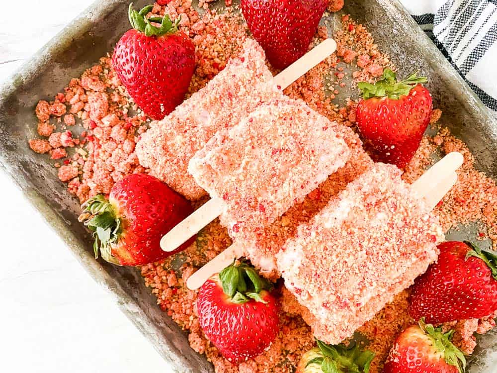 Smoothies, Popsicles, and Chill Recipes You’ll Want All Summer