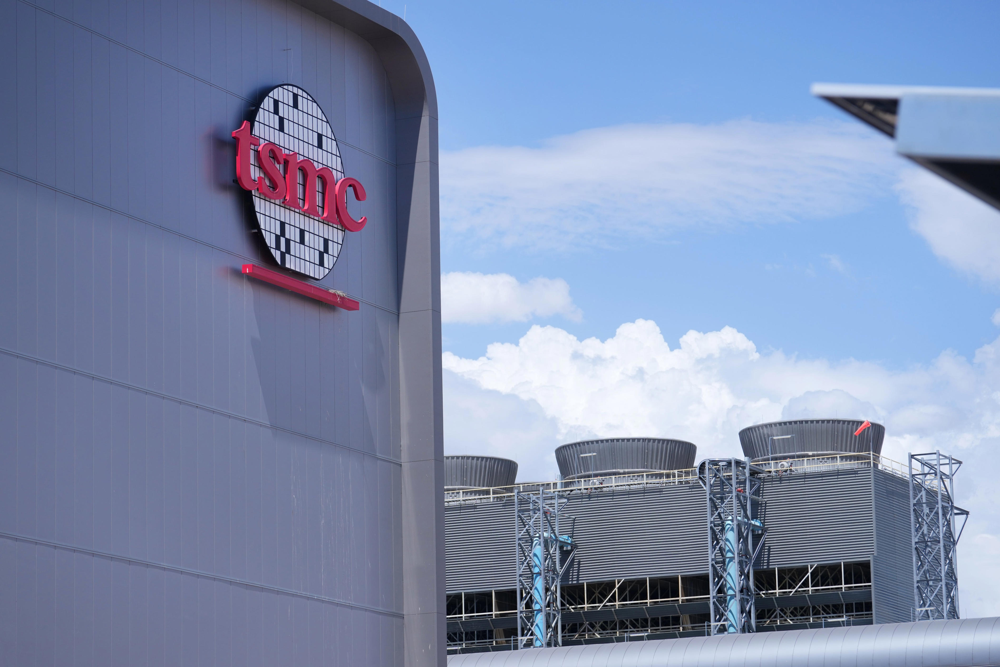 Whistleblower accuses TSMC of job discrimination. Chip company calls ...