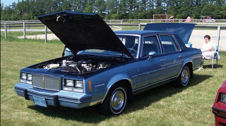 Every Generation Of The Pontiac Bonneville, Ranked Worst To Best