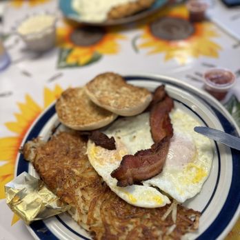The Best Hole-in-the-Wall Breakfast Joint in Every State